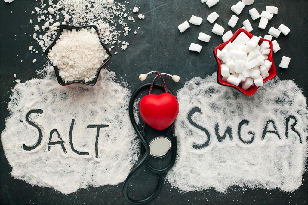 Azúcar vs. Sal: ¿Cuál es peor para la salud? - 😲VER MÁS😲